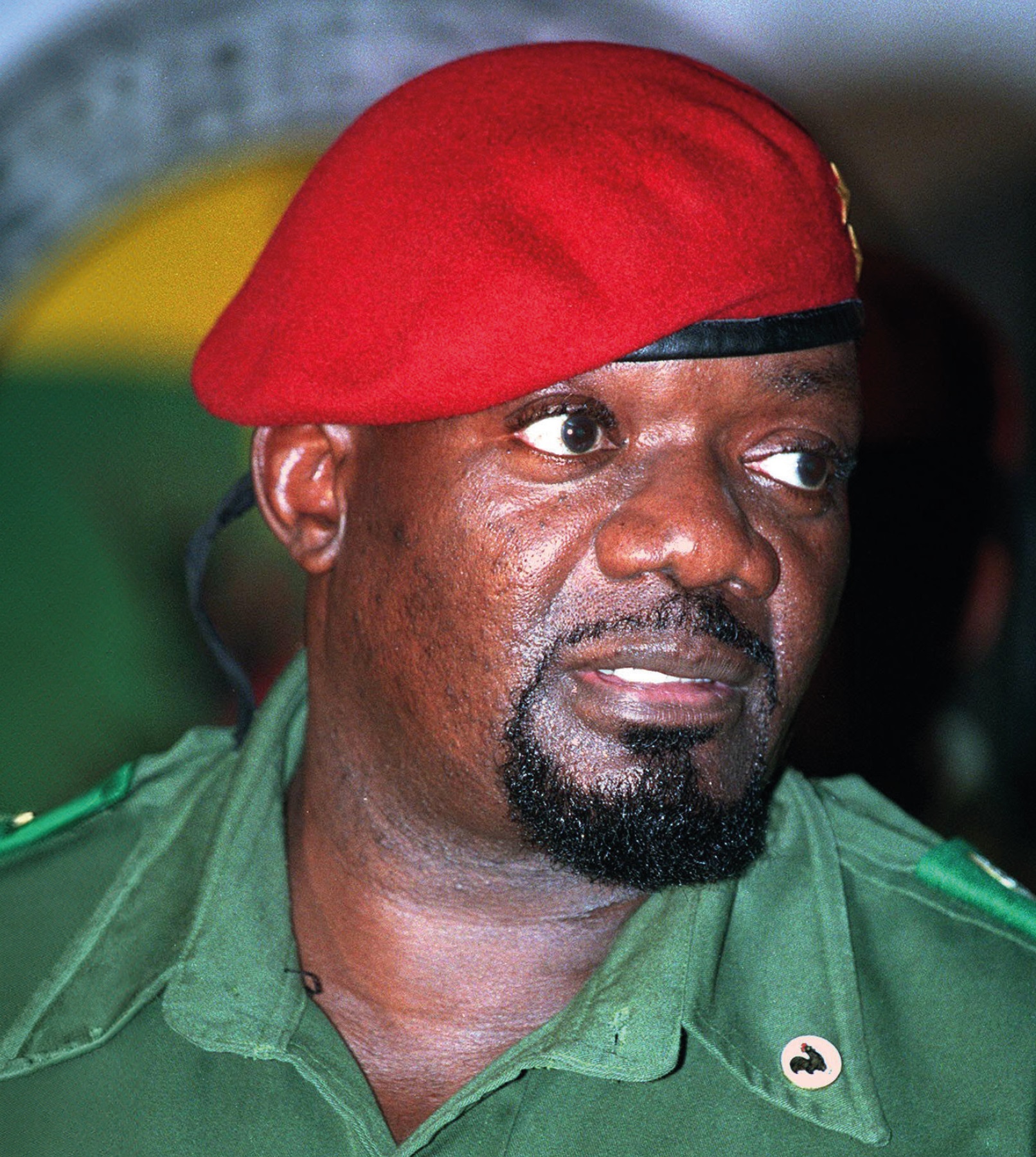 LANÇAMENTO DO LIVRO "SAVIMBI, UM HOMEM NO SEU MARTÍRIO" DE XAVIER DE ...